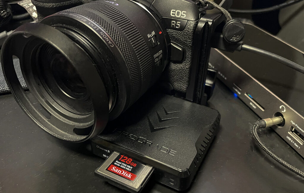 EOS R5のデータ転送はカードリーダーかUSB-Cか – mono-logue