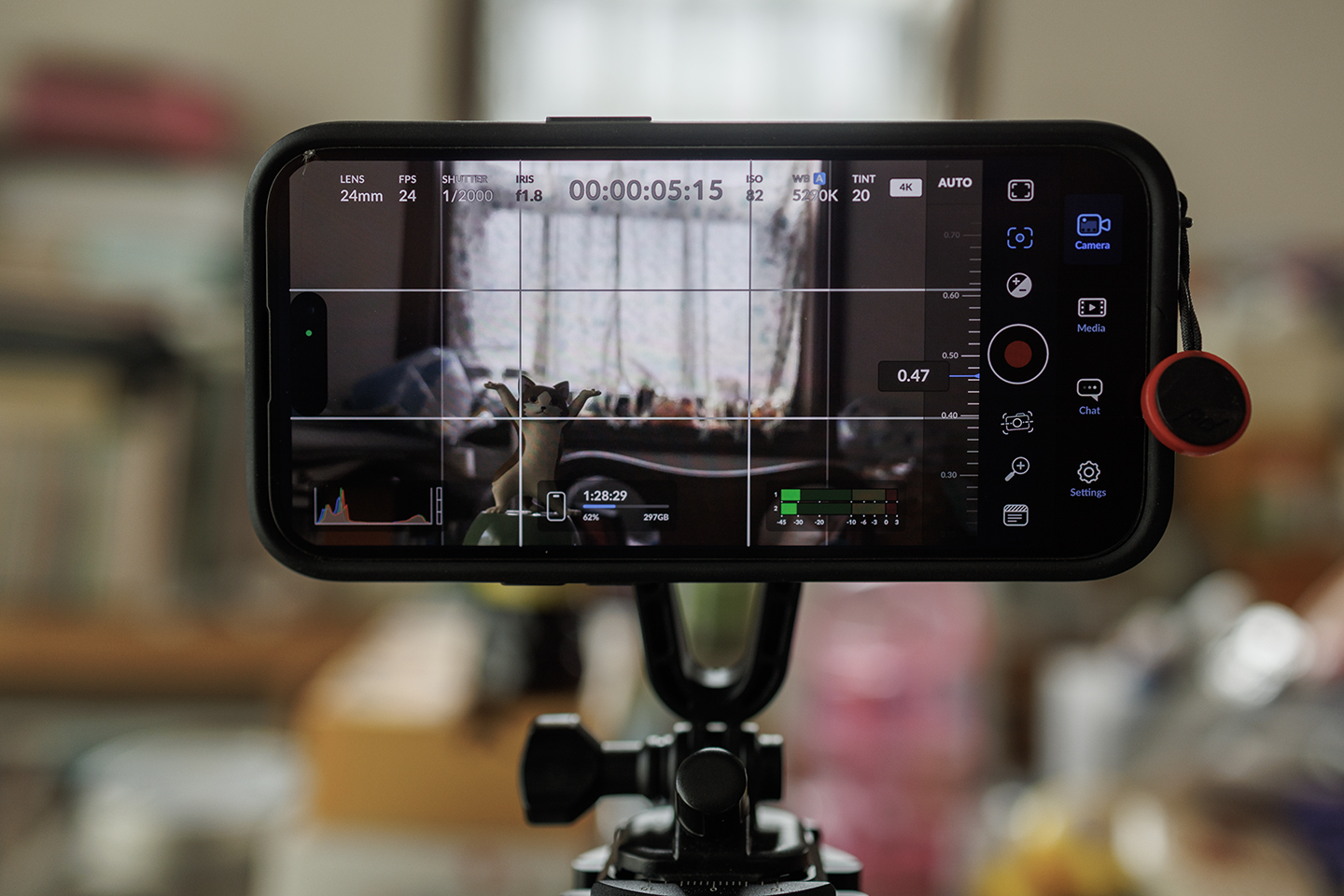 iPhoneでBlackmagic Camera、しかも無償 – mono-logue