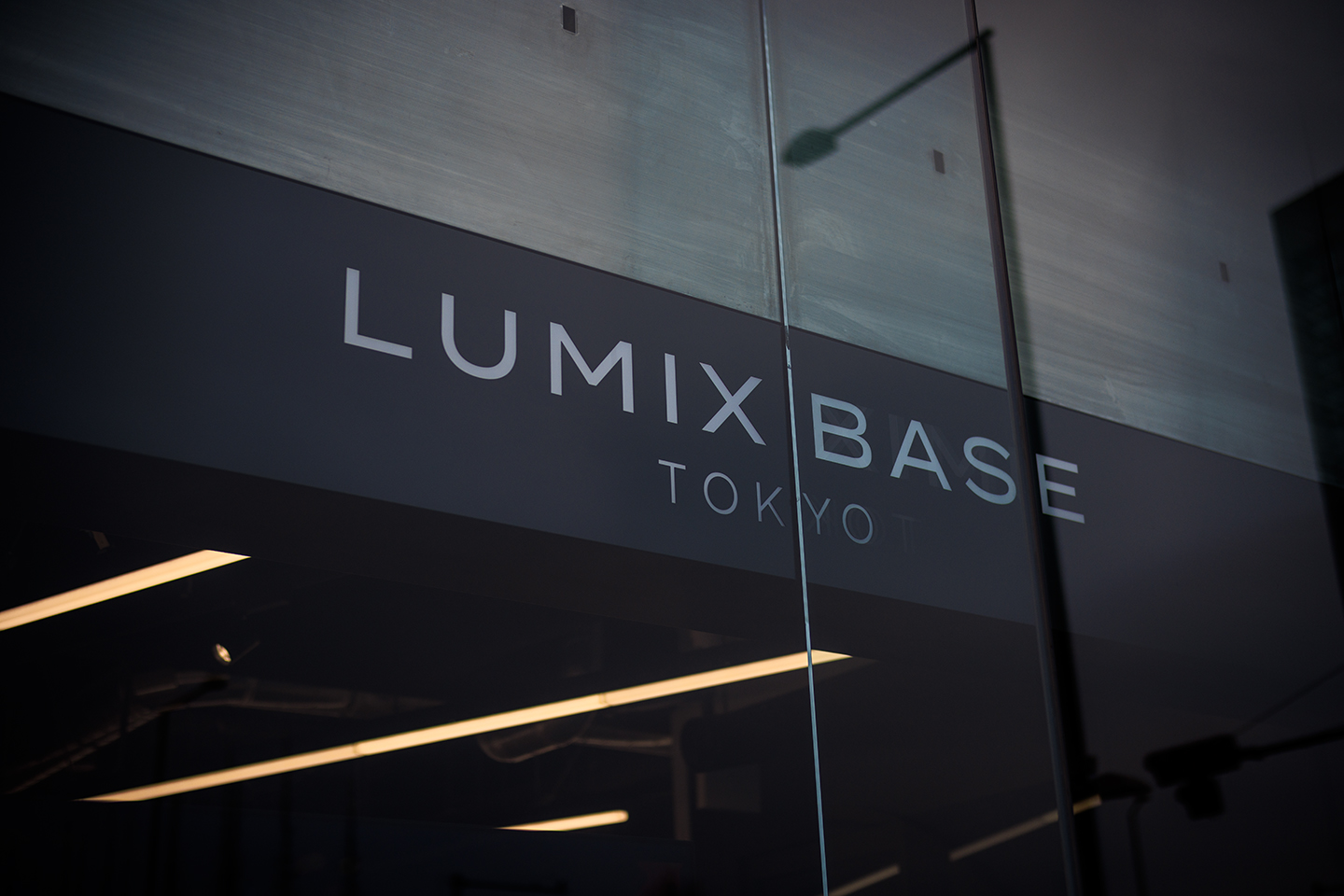 明日まで、ですが、南雲暁彦 写真展「PICTURE-RIUM」@LUMIX BASE TOKYO – mono-logue