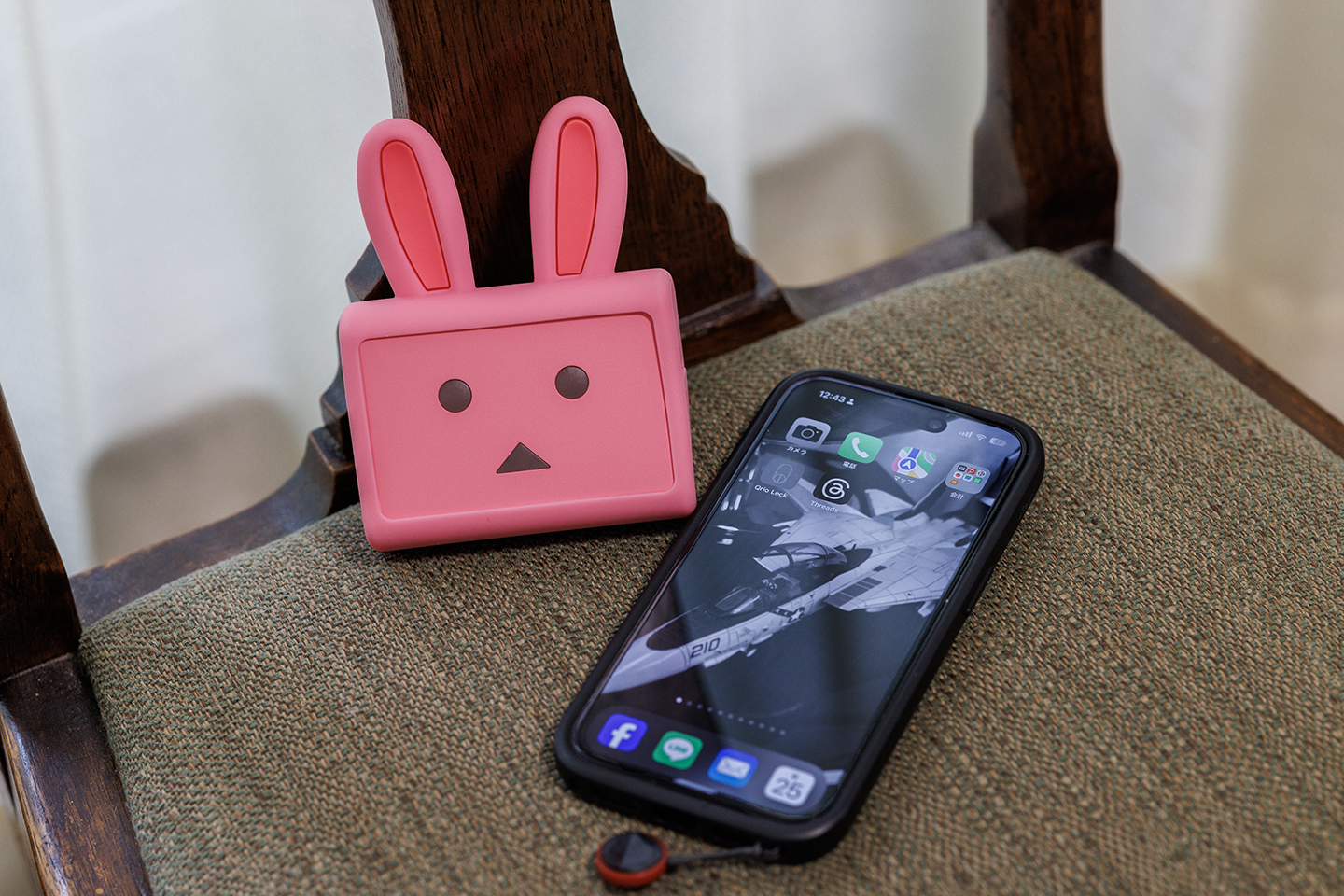 カワイイだけじゃない 小さく軽い うさ耳ダンボーモバイルバッテリー – mono-logue